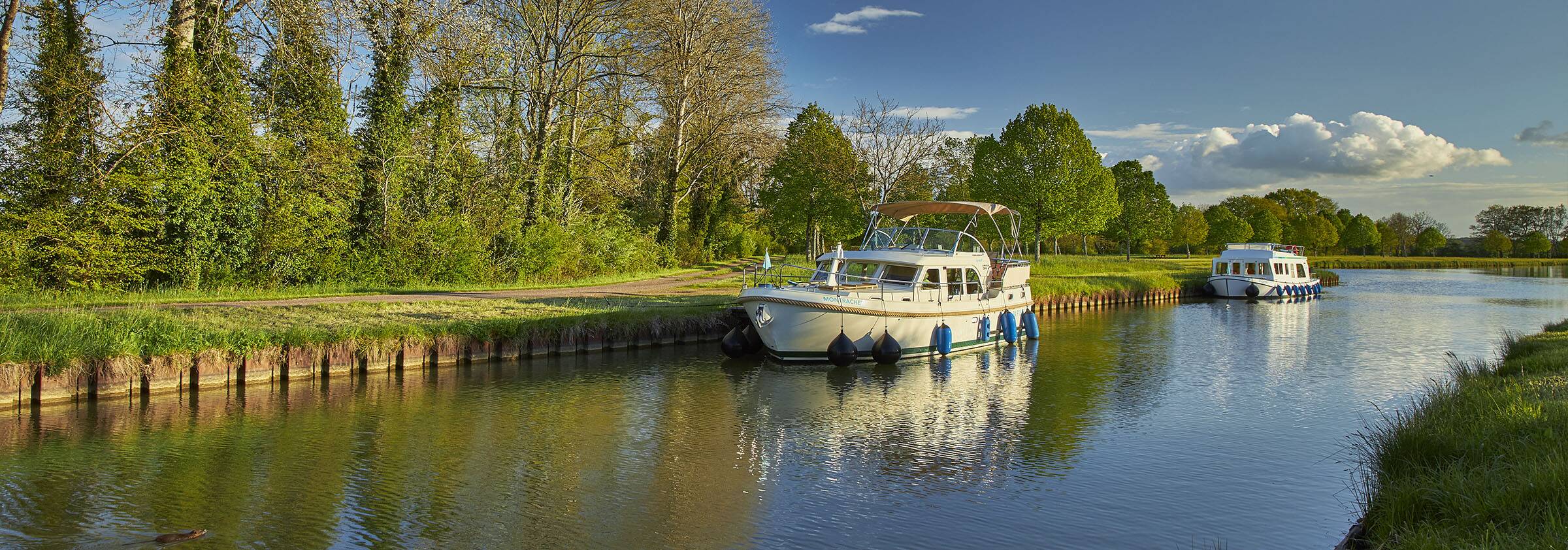 River cruise for a round trip from Briare up to Nevers | CrisBoat